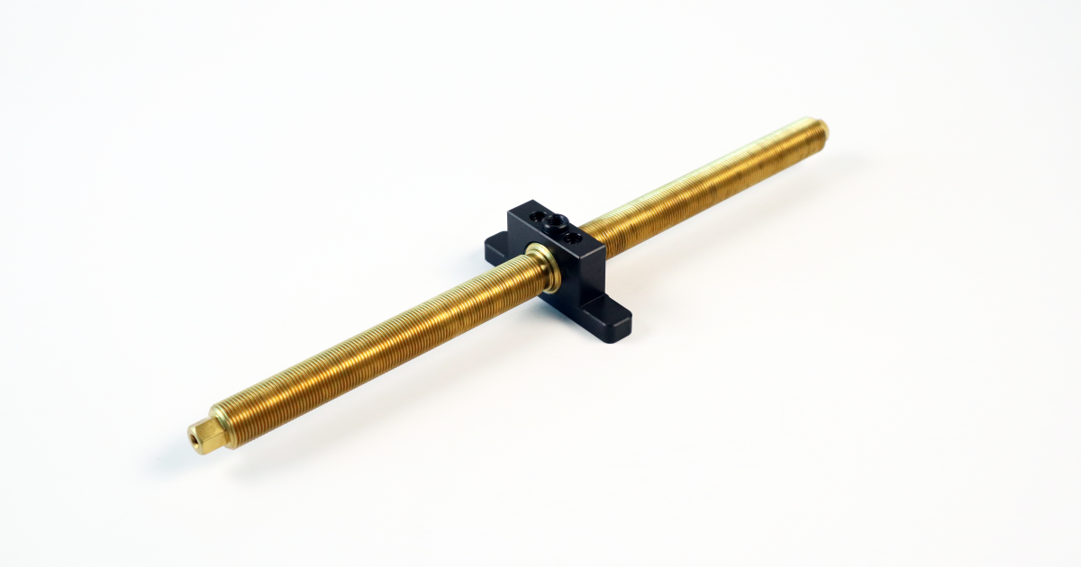 4025365: Makro•Grip® Spindle + Center Piece | LANG Technik USA